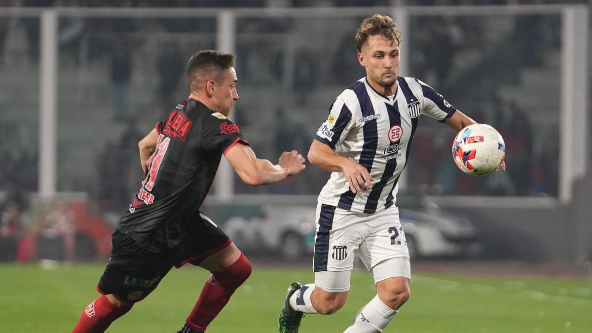 El lateral Ángelo Martino ya rumbea para el Parque