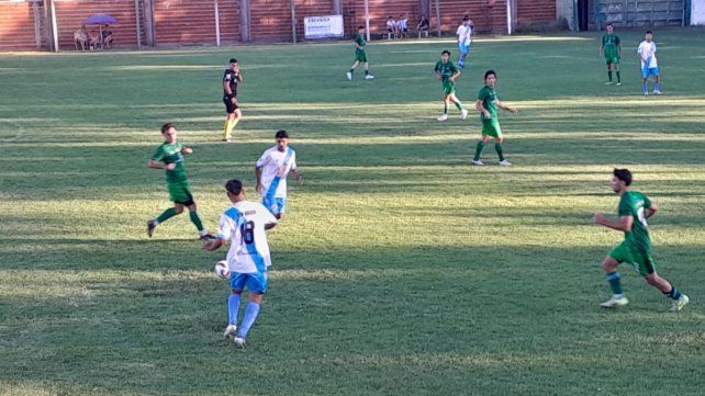 Don Bosco goleó a Unión de Crespo