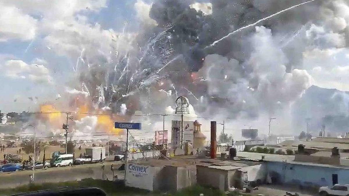 Trágica explosión en una feria de pirotecnia