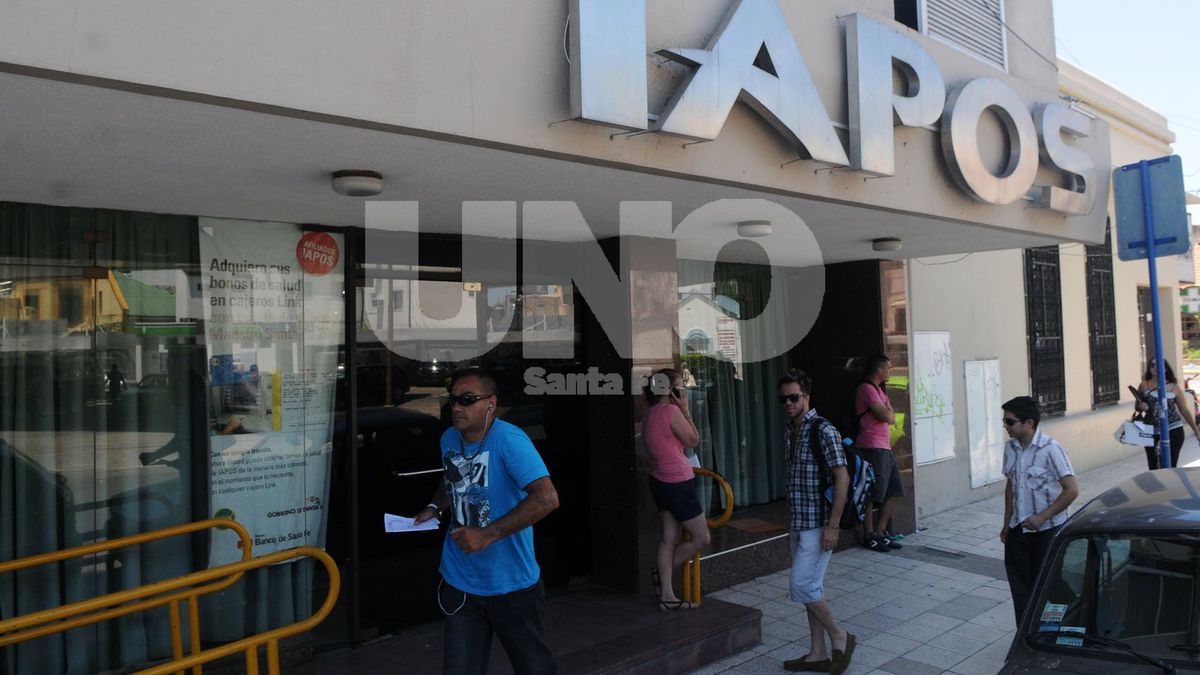 Iapos se quedó sin papel para órdenes y bonos asistenciales