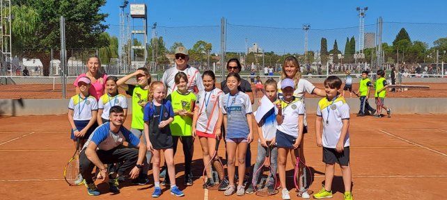 Tenis: el turno de las etapas Naranja y Verde del torneo JTI Tour