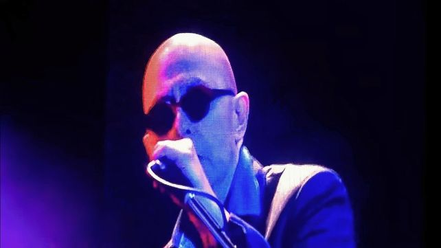 El Indio Solari sorprendió en un masivo show virtual