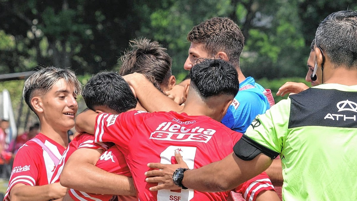La Reserva de Unión completa su partido ante Platense