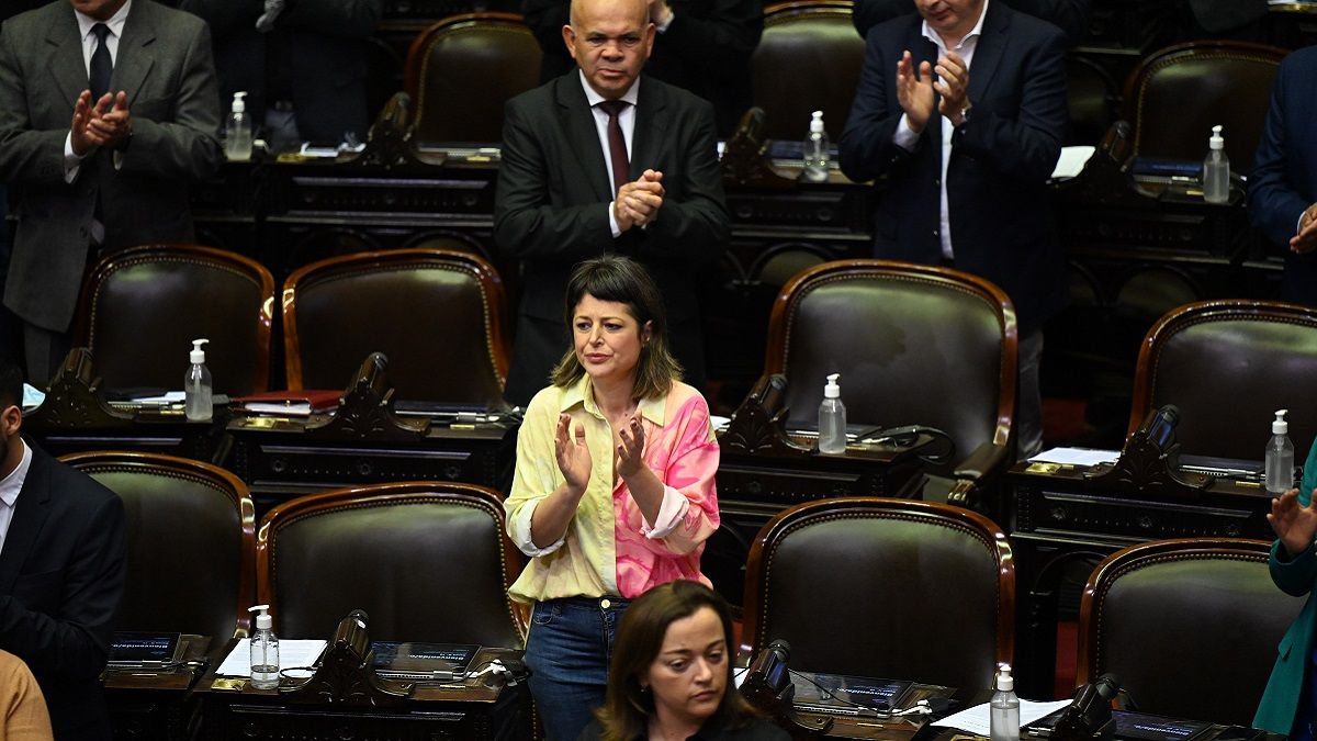 Carolina Gaillard: El FdT tiene mayoría en la Comisión de Juicio Político