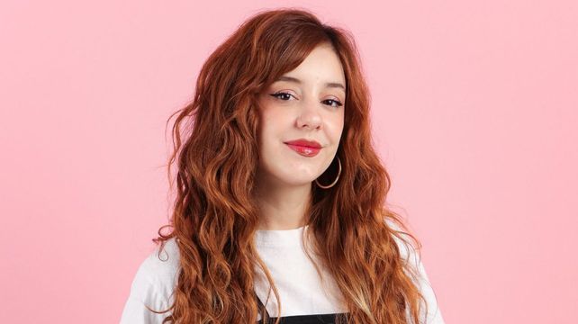 Pupina Plomer: Hay que pensar a las mujeres en la historia más allá de ...