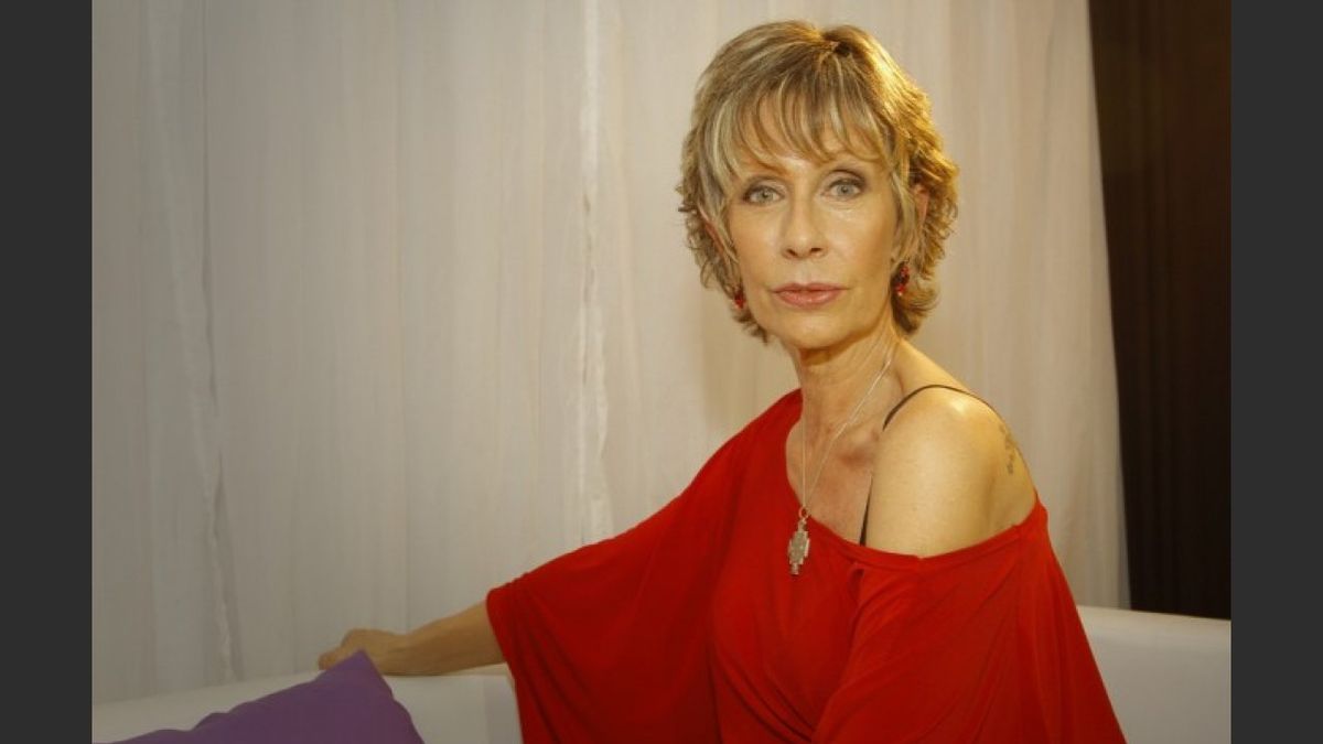 María Valenzuela, internada en un neuropsiquiátrico tras una dolorosa ...