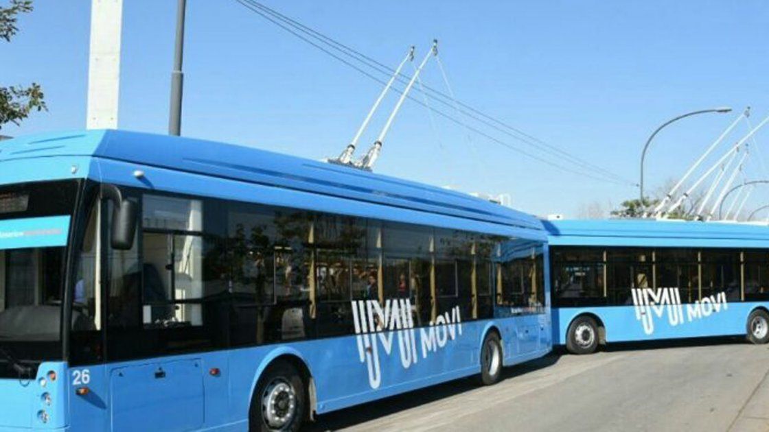 Presentan un trolebús 100 por ciento santafesino