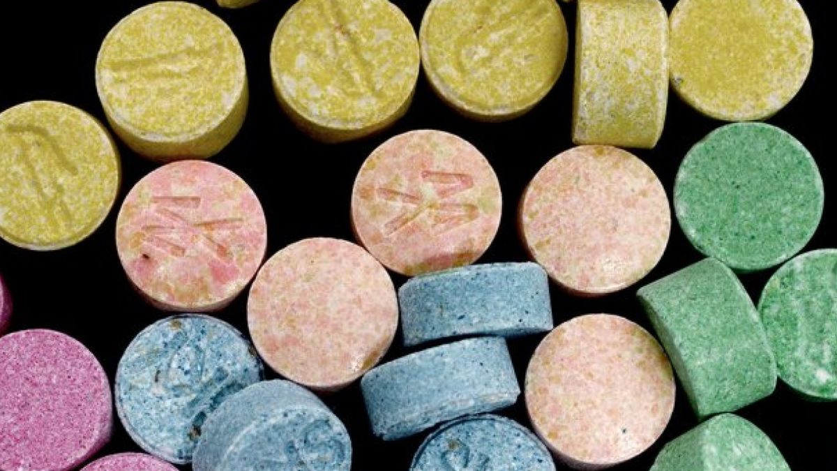 Qué es el éxtasis, la droga de diseño de moda que ya se cobró varias ...