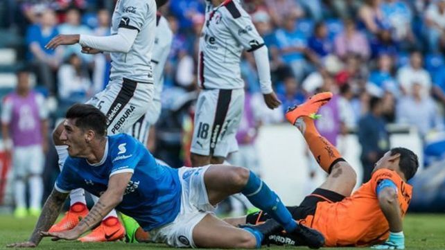 La impactante lesión que sufrió el arquero Oscar Ustari en el fútbol ...