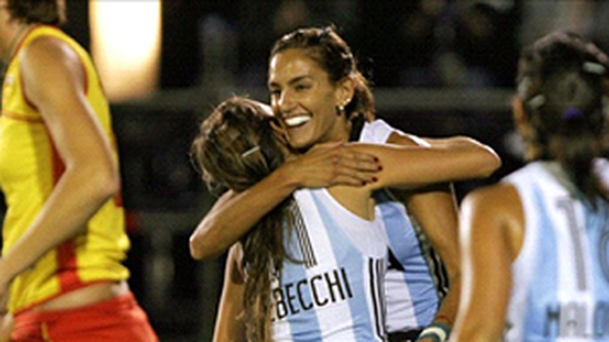 Lucha Aymar se quejó de la mentalidad amateur de dirigentes