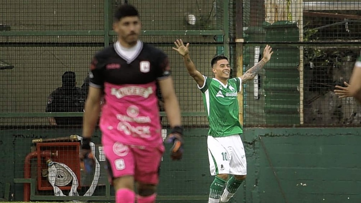 Doblete de Brian Fernández para el primer triunfo de Ferro