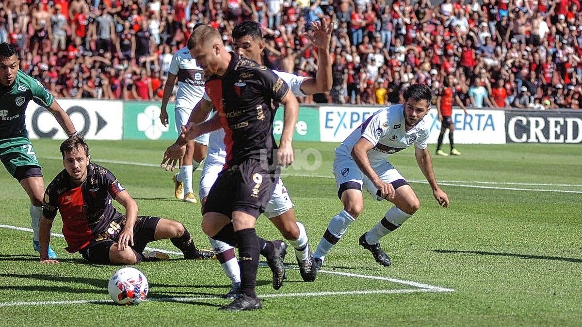 Beltrán, en pie de guerra con Colón, volvió a Buenos Aires