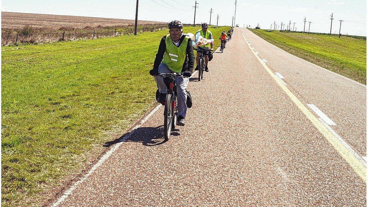 Peregrinos de Bernardi irán en bicicleta hasta San Nicolás