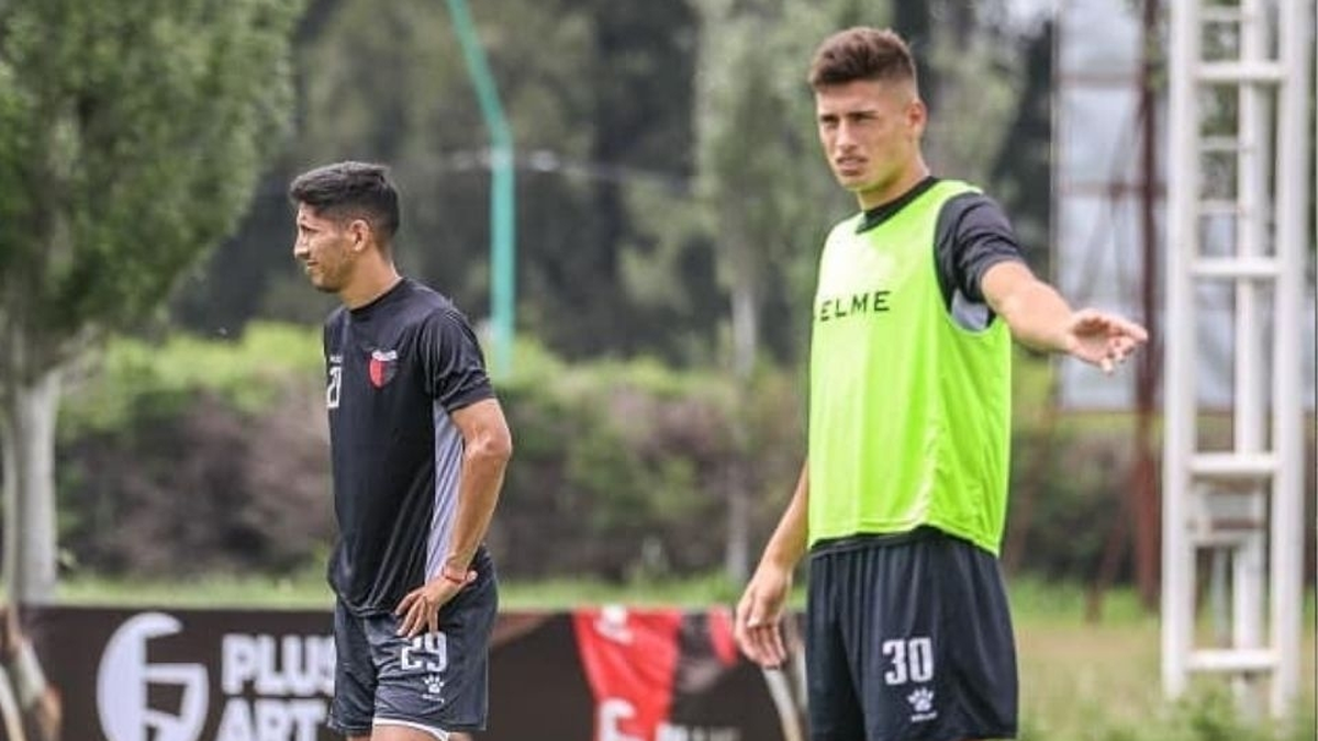 Uno de los juveniles de Colón podría arrancar como titular