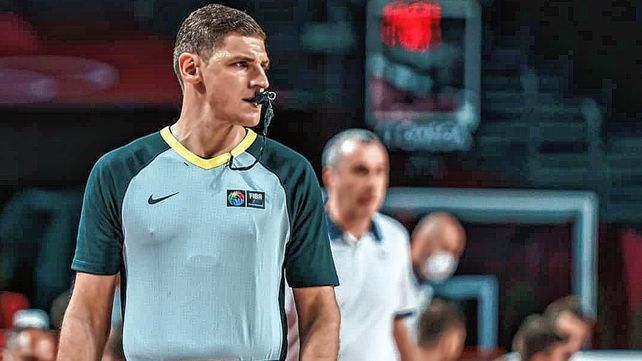 Leandro Lezcano debutó en le Euroliga de básquet