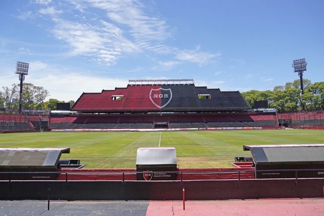 En Newells alistan el Coloso para la nueva temporada