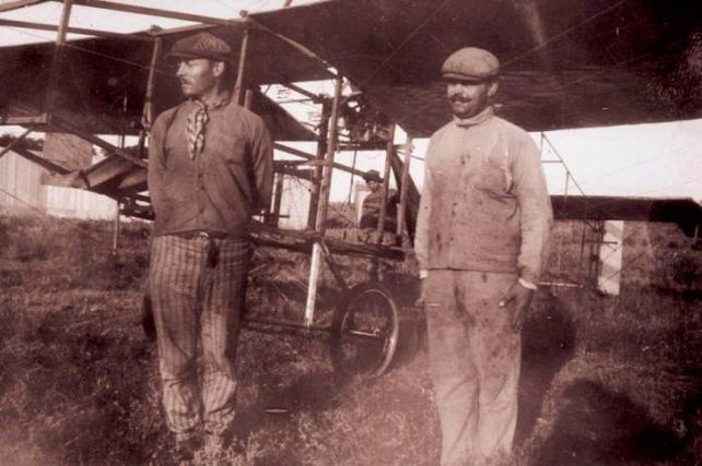 San Jerónimo Sud: Los locos del aire hicieron el primer vuelo en avión ...