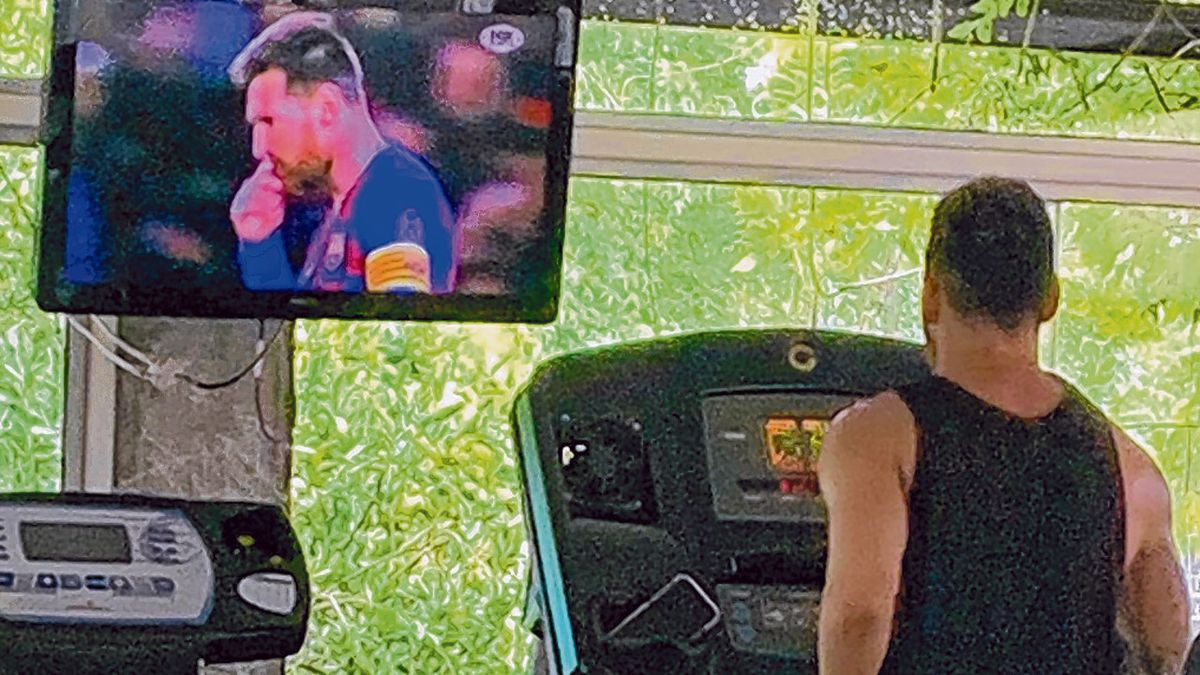 Messi se deleitó viendo a Messi por TV