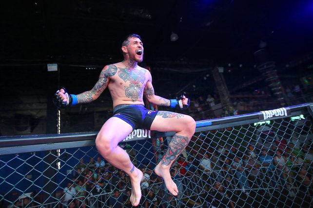 MMA: Alan Rollero, un artista de la sumisión