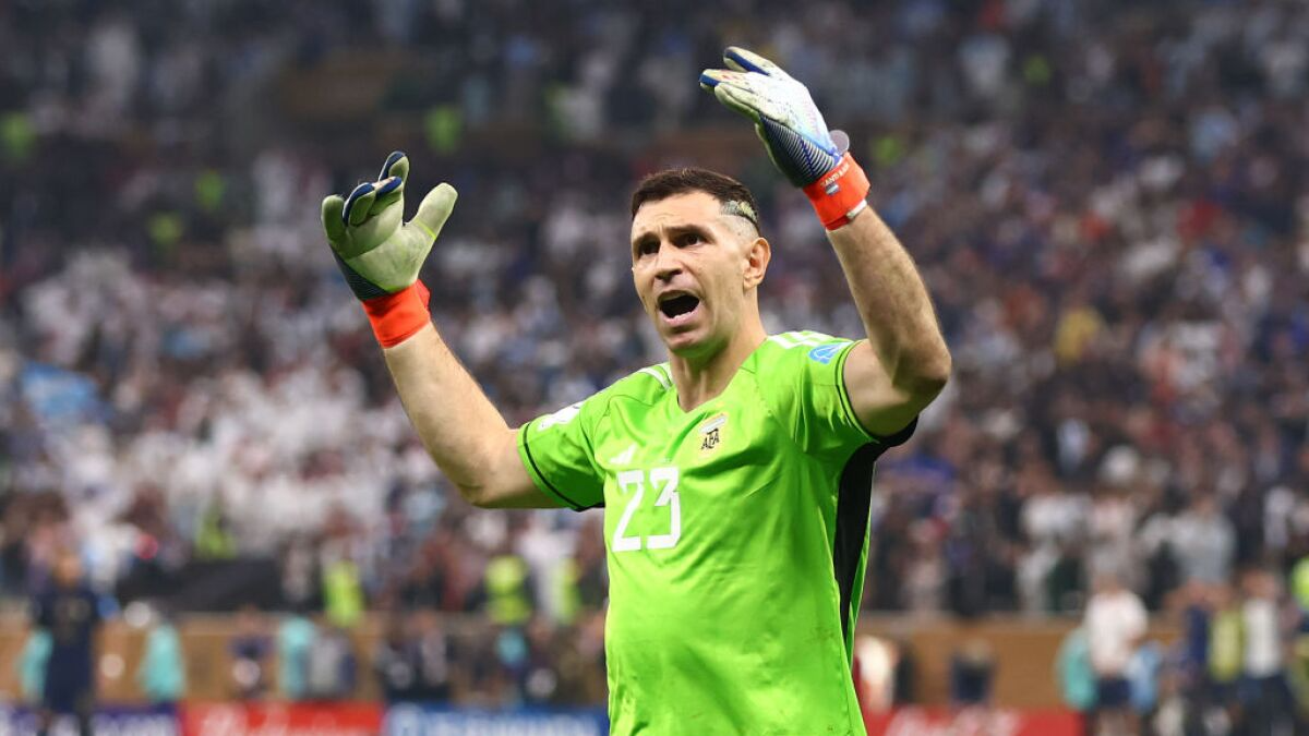 El Dibu Martínez hizo una compra muy especial para la seguridad de su familia