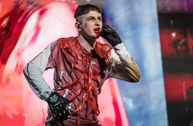 Dillom despidió su gira Post Mortem en el Movistar Arena