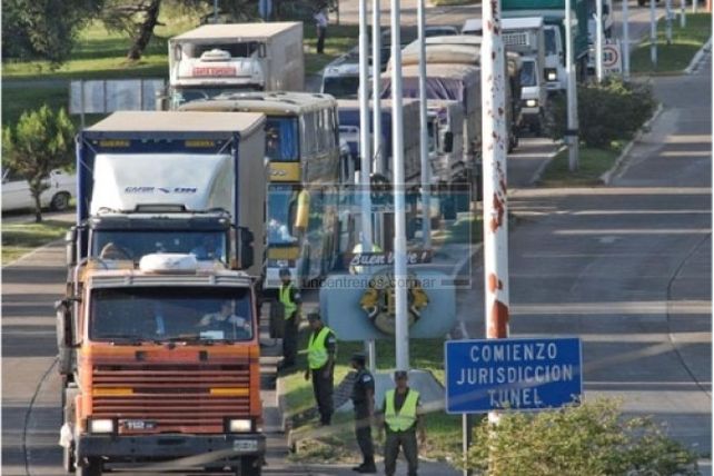 Restringen la circulación de camiones en rutas por el regreso de las ...