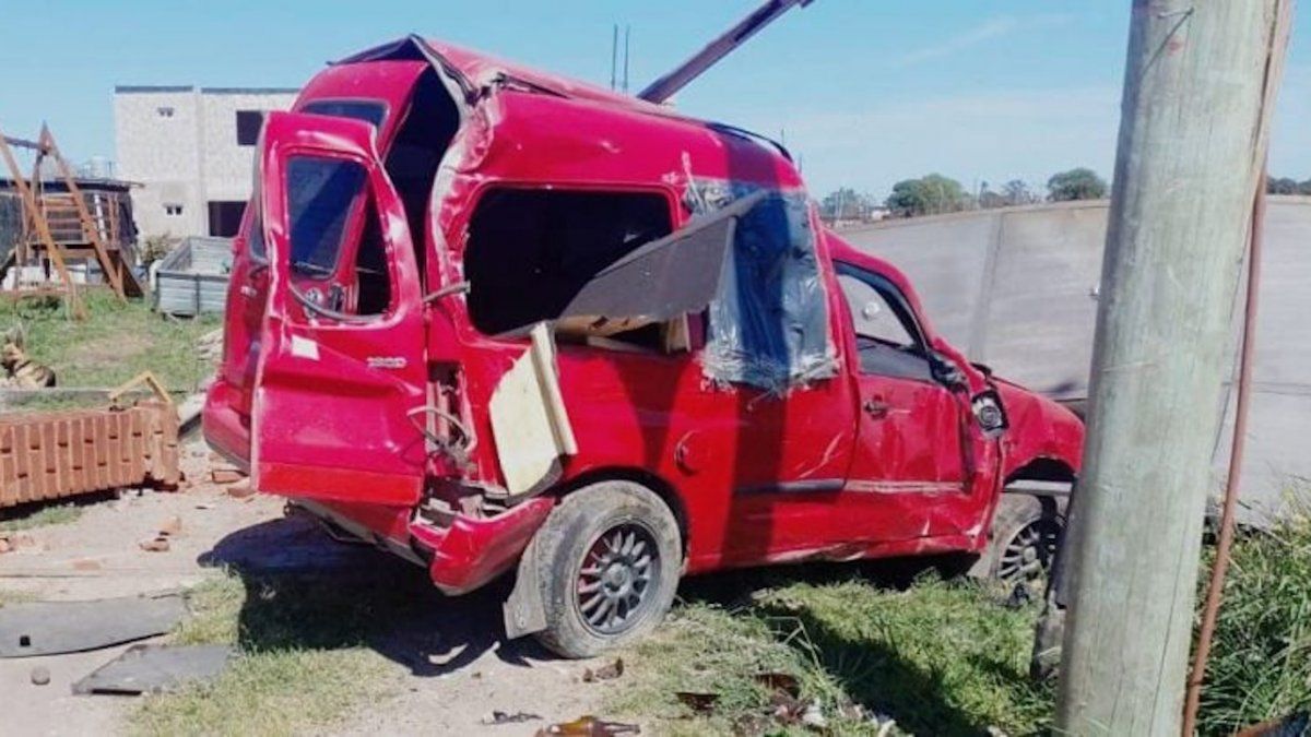 Conductor alcoholizado atropelló a una familia y chocó contra una pared