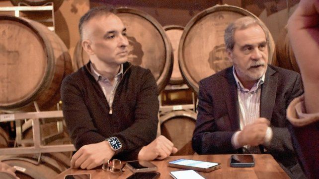 Carlos Fara: El gobierno de Milei es el más débil en 40 años y el ...