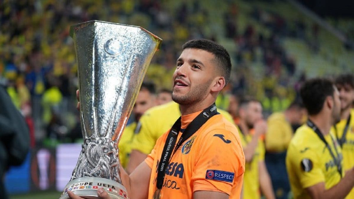 Rulli, el héroe del Villareal campeón