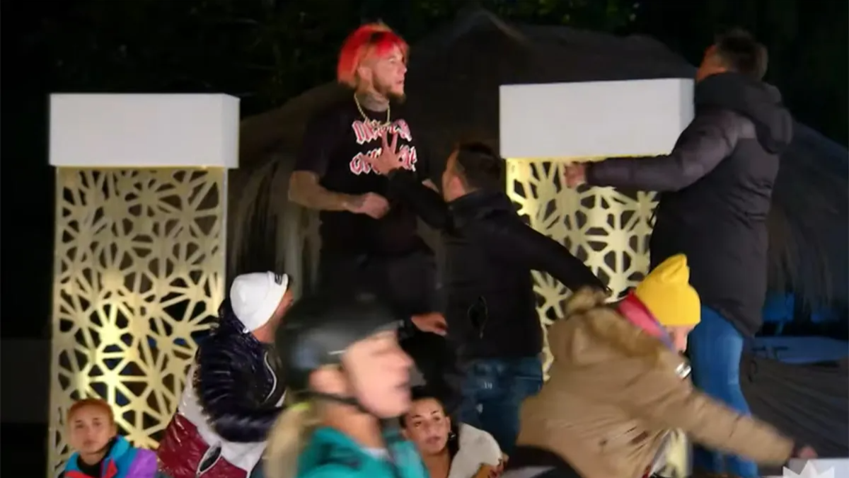 Fuerte cruce entre Chanchi Estévez y Alex Caniggia durante la trunca definición de El Hotel de ...