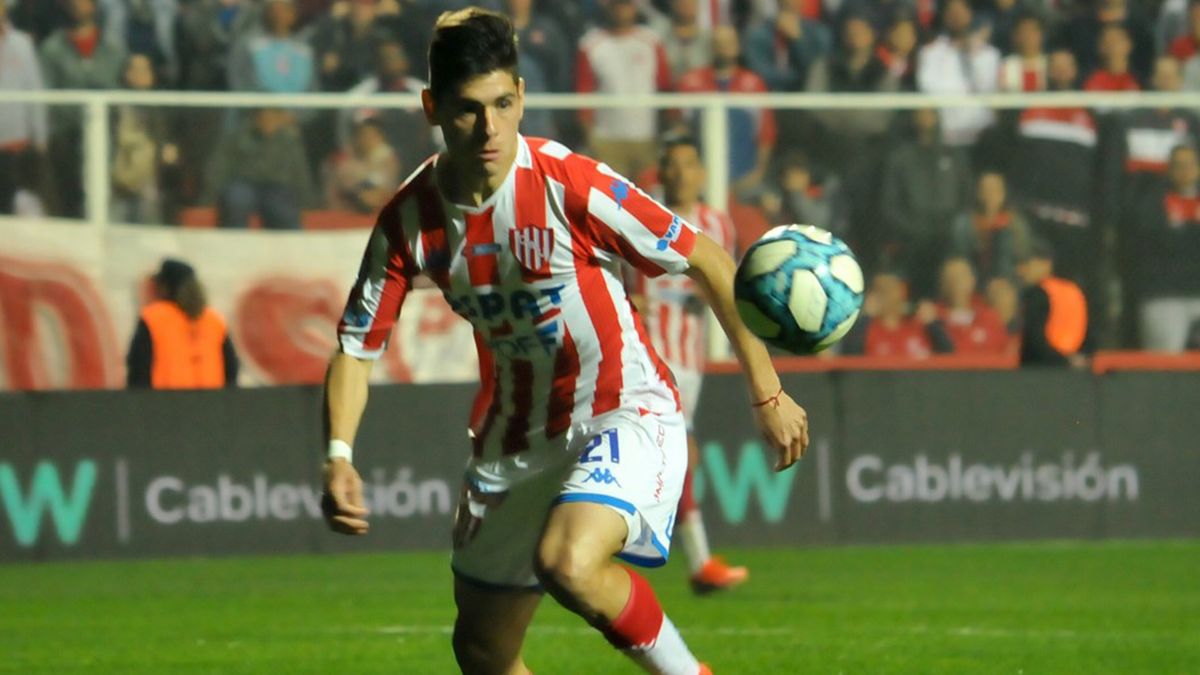 Unión tendría pensando extender el vínculo con Gastón Comas