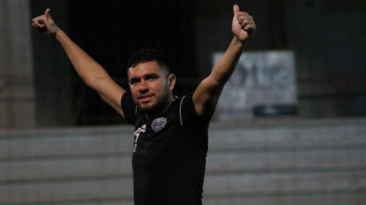 Jorge Ortega está en Santa Fe para firmar su contrato en Colón
