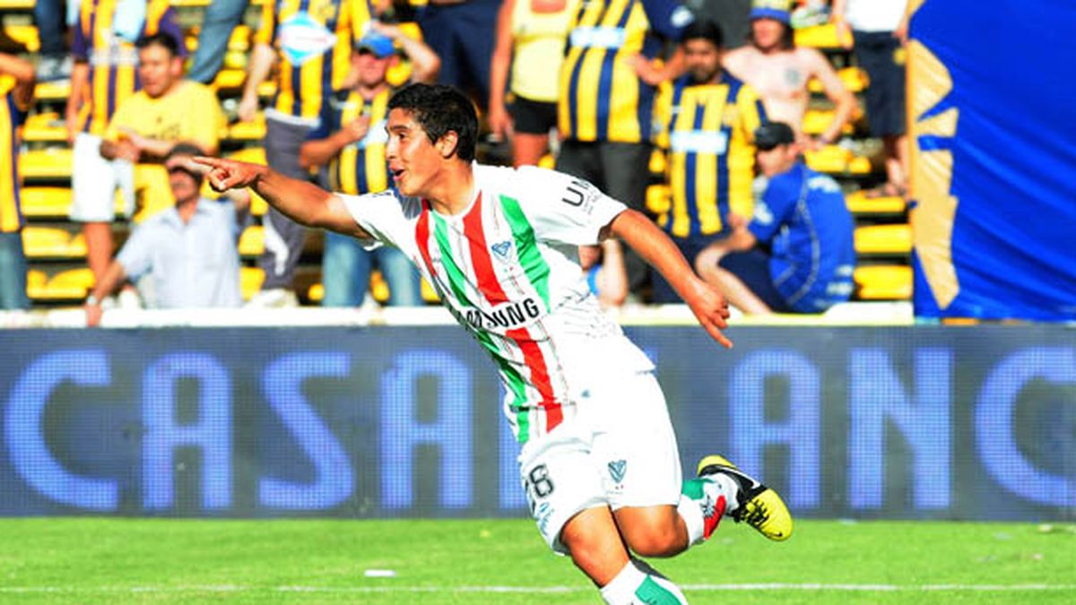 Velez derrotó a Central con tres goles del juvenil Cáseres
