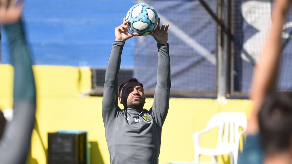 Rinaudo reveló que los pibes de Rosario Central vuelan