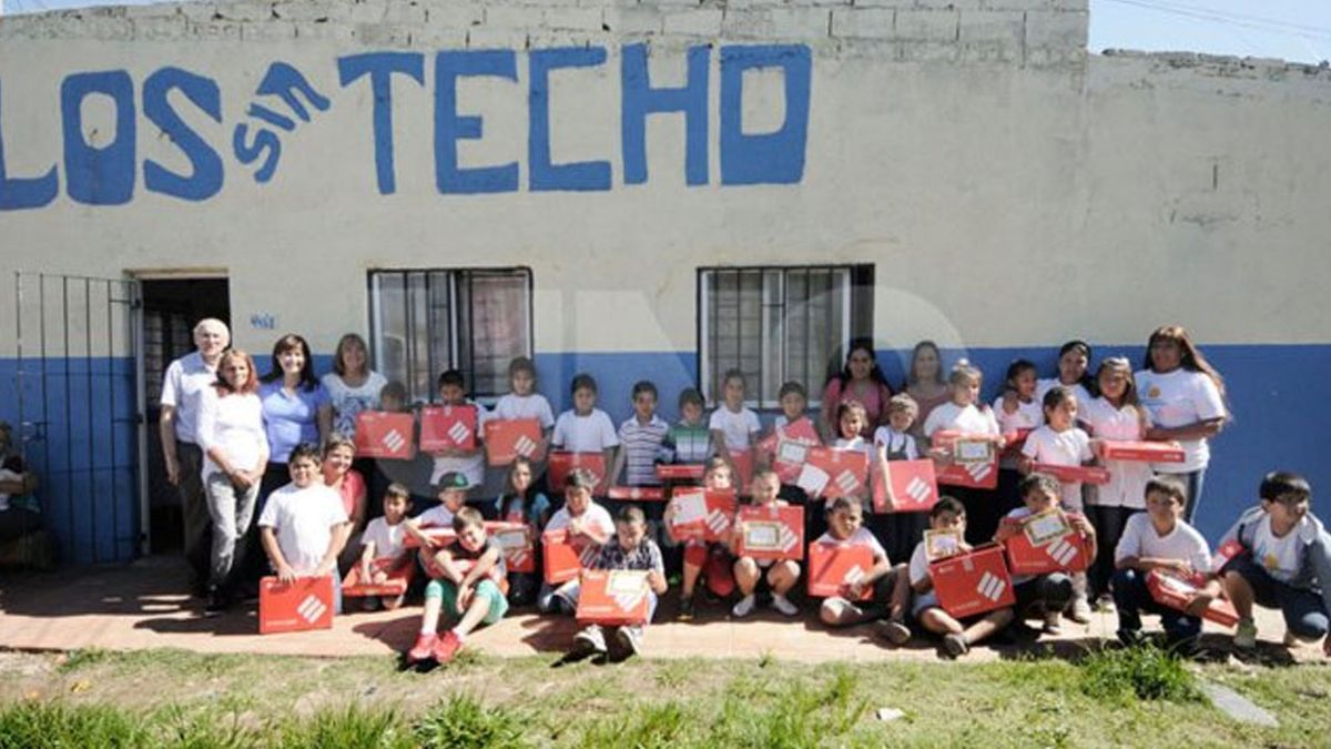 Se celebra el 30° aniversario del Movimiento Los Sin Techo