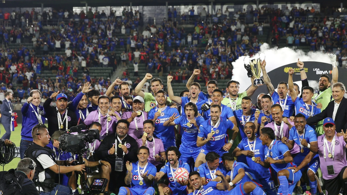 Cruz Azul le ganó al Atlas de Cocca y ganó la Supercopa de México
