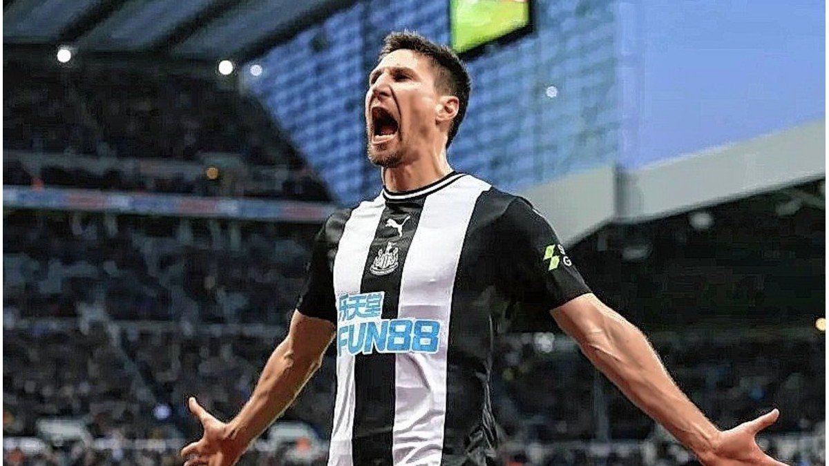 Federico Fernández vuelve al país para jugar en Estudiantes