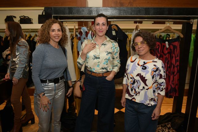 Jazmin Chebar presentó sus nuevos looks