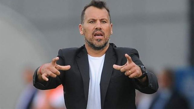 Newells confirmó la llegada del Ogro Fabbiani como nuevo DT