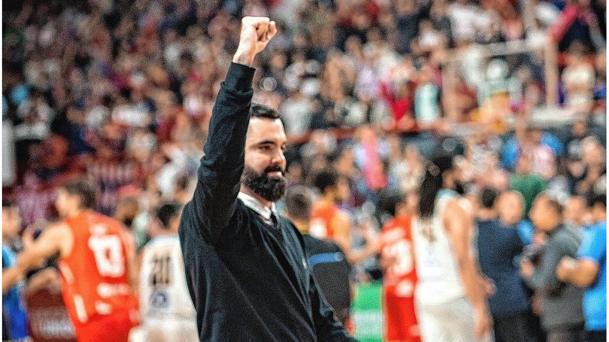 Giunta regresó a Unión para dirigir en el Torneo Oficial