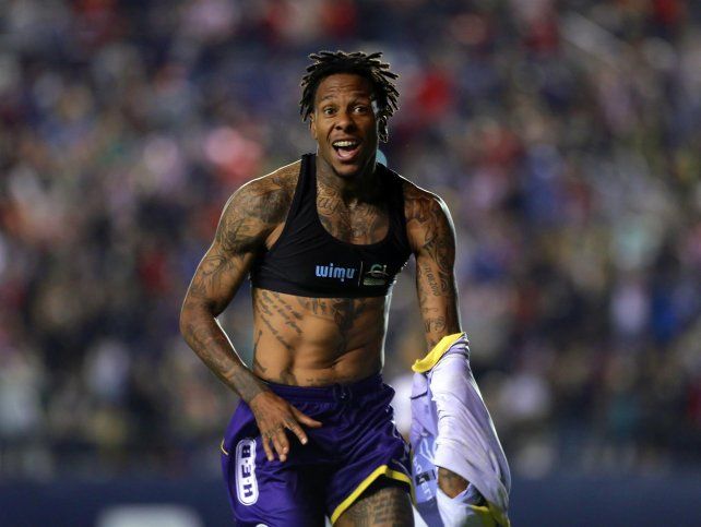 Central: Abel Hernández es el 9 que apuntaron en Arroyito