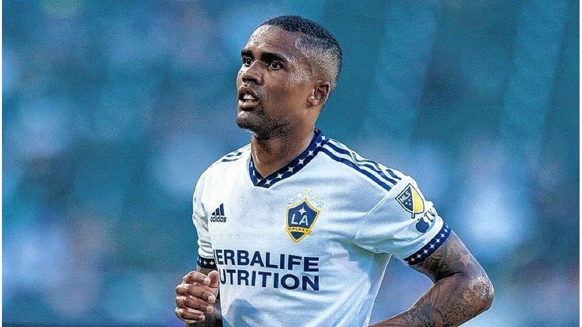 Douglas Costa es nuevo refuerzo de Fluminense