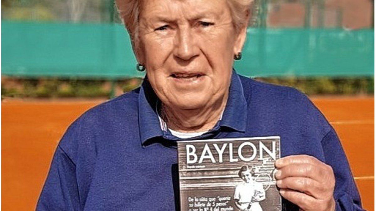 Norma Baylon presentó su biografía autorizada