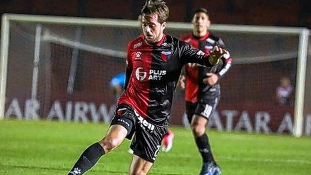 Colón tendría un cambio para visitar a Independiente