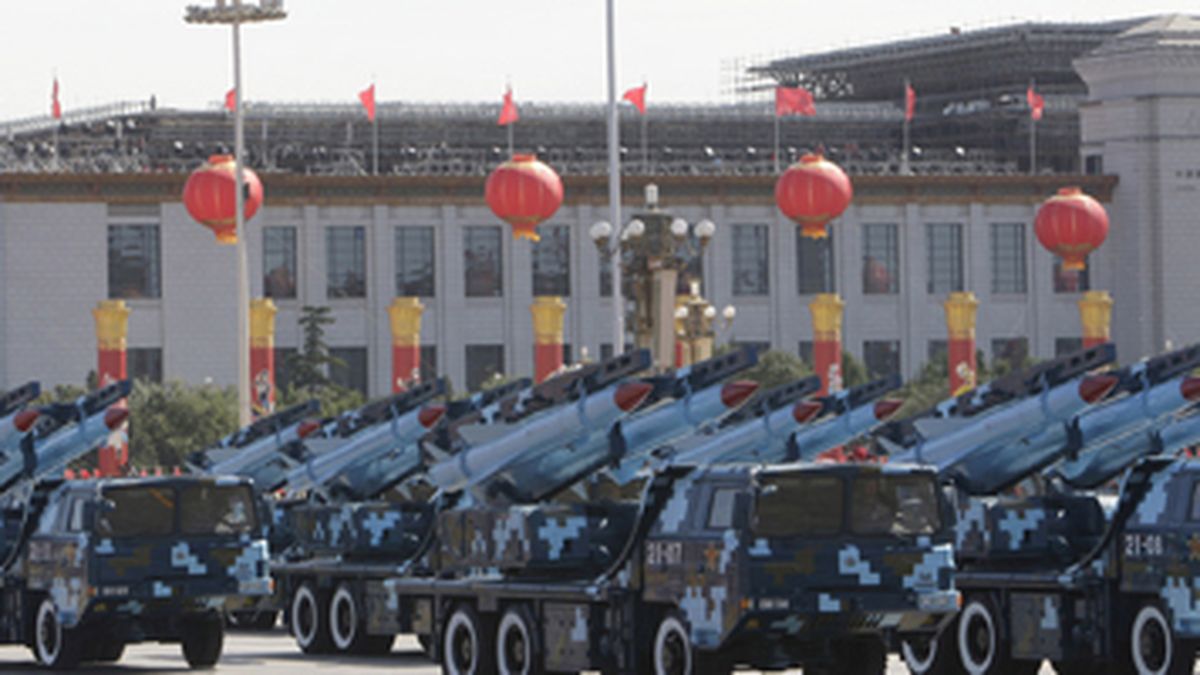 China modera su gasto militar pero no sus ambiciones de dominar el mundo