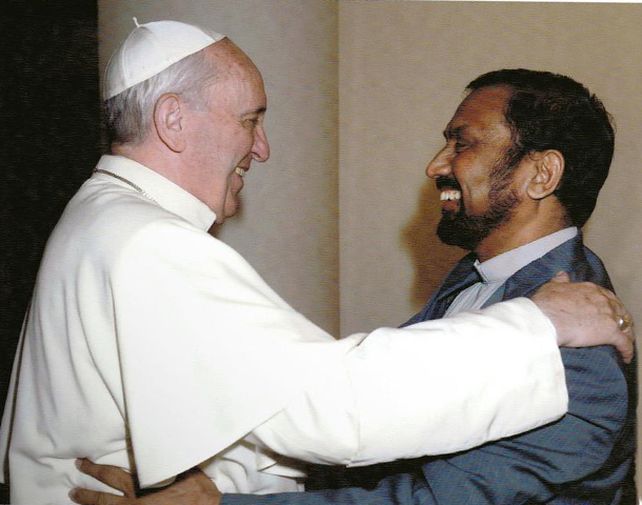 El padre Ignacio subió las fotos de su encuentro con el Papa Francisco ...