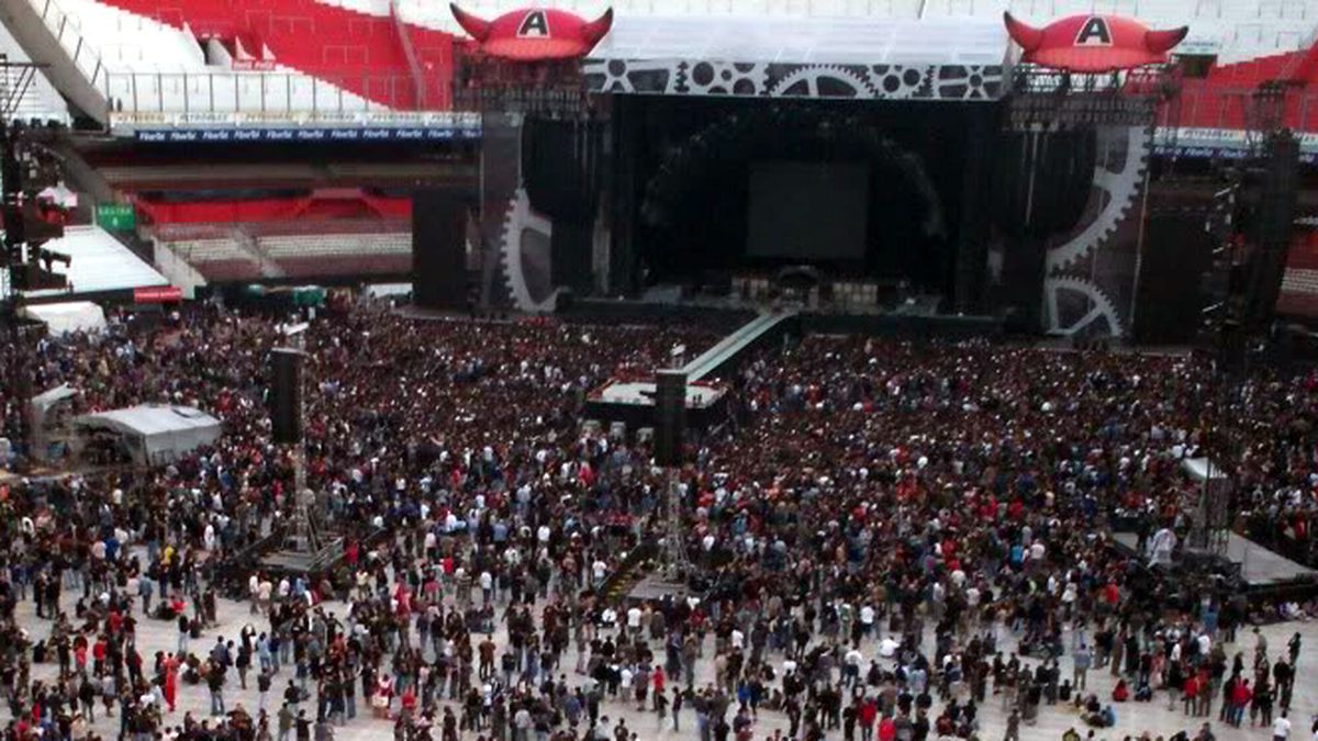El 10 de mayo sale a la venta el DVD AC/DC: Live at River Plate