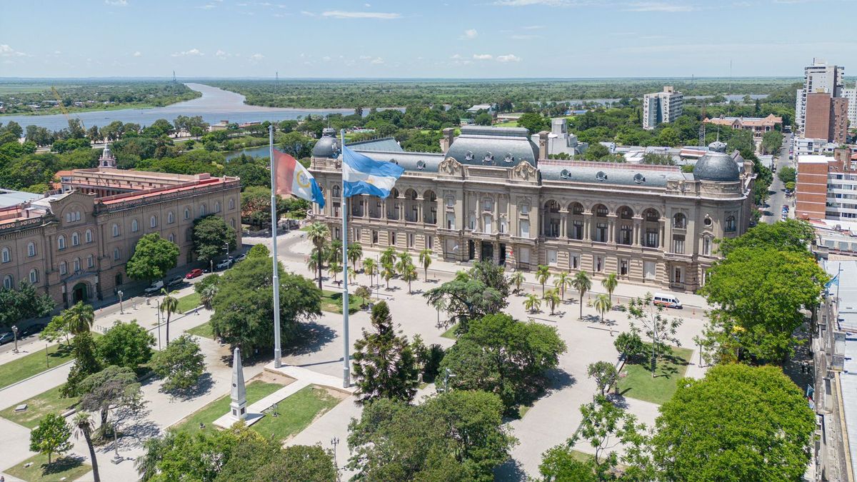 Paritarias: el gobierno de Santa Fe ofreció un aumento del 7 por ciento semestral para los estatales