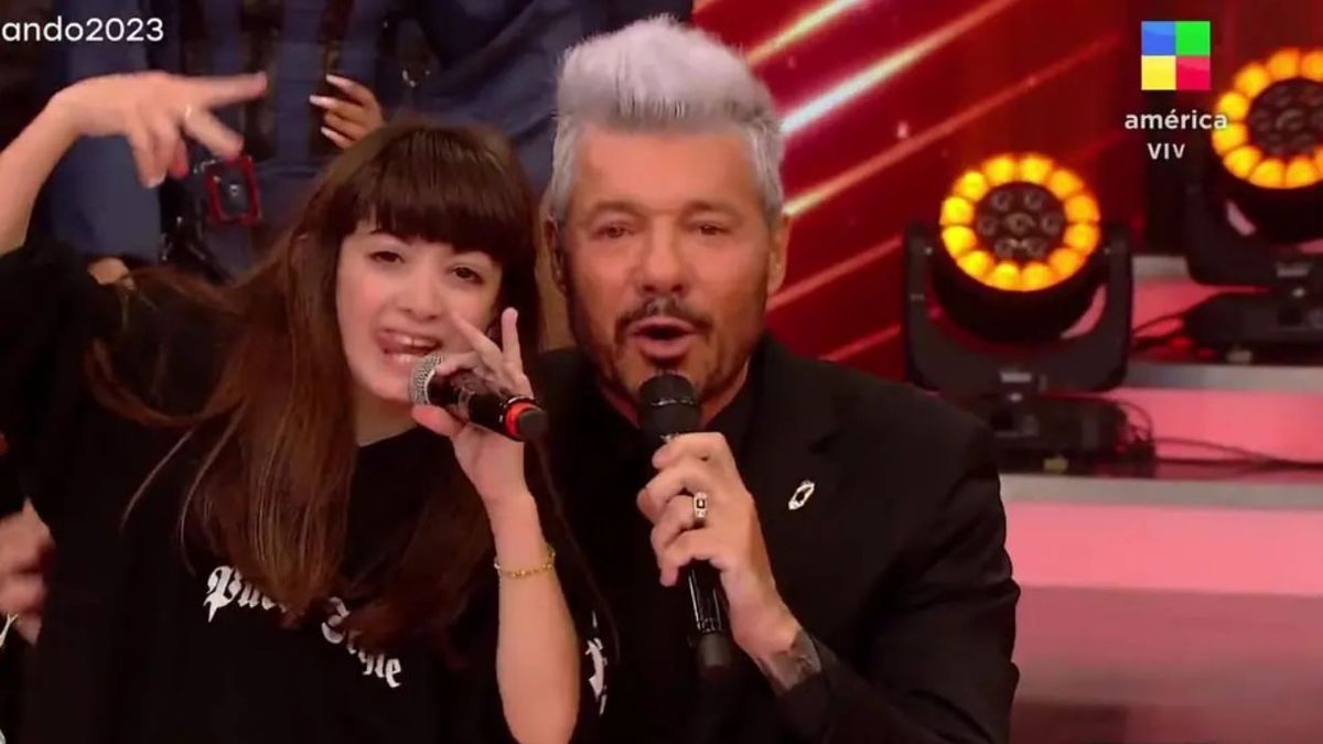 More con Flow cantó su hit en las pistas del Bailando