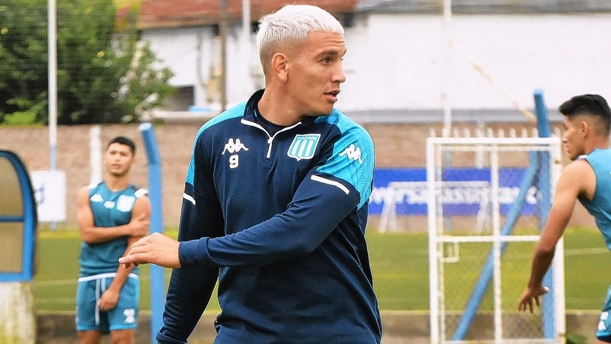 Enzo Copetti se sumó a Racing tras coquetear con Unión
